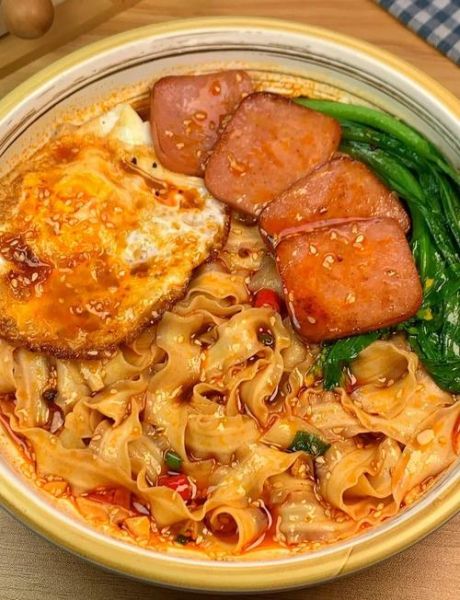 刀削面汤怎么调好吃_刀削面汤底配方-第1张图片-山城妙识 刀削面汤怎么调好吃_刀削面汤底配方-第1张图片-山城妙识