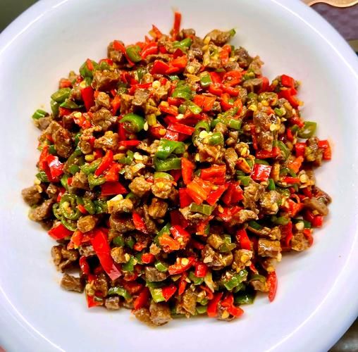 香辣牛肉最正宗的做法_香辣牛肉怎么做才够味-第2张图片-山城妙识