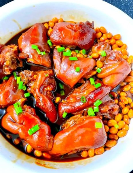 黄豆焖猪脚怎么做好吃_黄豆焖猪脚的家常做法-第1张图片-山城妙识 黄豆焖猪脚怎么做好吃_黄豆焖猪脚的家常做法-第1张图片-山城妙识