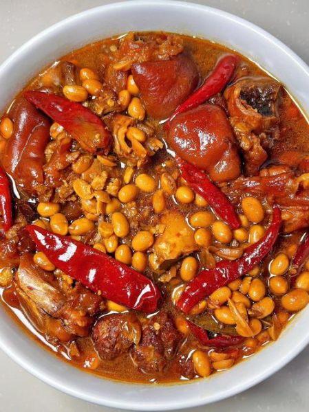 黄豆焖猪脚怎么做好吃_黄豆焖猪脚的家常做法-第3张图片-山城妙识 黄豆焖猪脚怎么做好吃_黄豆焖猪脚的家常做法-第3张图片-山城妙识