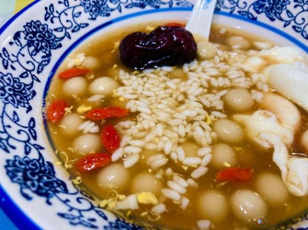 红糖醪糟汤圆怎么煮不破_红糖醪糟汤圆的做法窍门-第3张图片-山城妙识