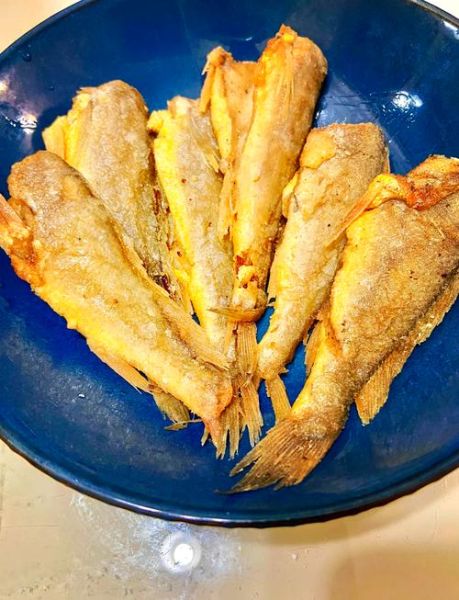 怎样干炸小黄鱼_干炸小黄鱼怎么做好吃-第1张图片-山城妙识