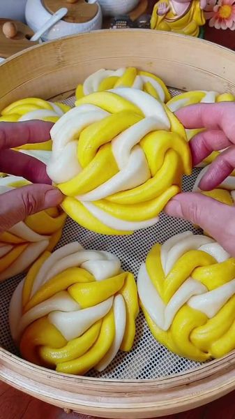 双色花卷怎么做_双色花卷蒸多久才松软-第1张图片-山城妙识 双色花卷怎么做_双色花卷蒸多久才松软-第1张图片-山城妙识