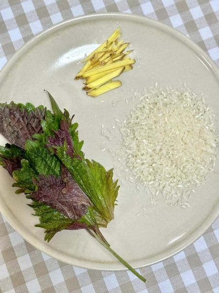 紫苏叶怎么腌制_紫苏叶腌制最简单的方法-第3张图片-山城妙识