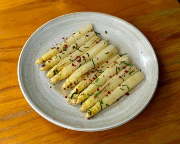 芦笋怎么做好吃_白灼芦笋的正确做法-第3张图片-山城妙识