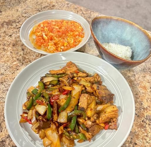 川香回锅肉怎么做_正宗回锅肉用什么肉-第3张图片-山城妙识