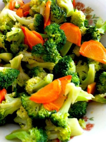 怎样炒西兰花好吃_西兰花怎么炒才脆嫩-第2张图片-山城妙识