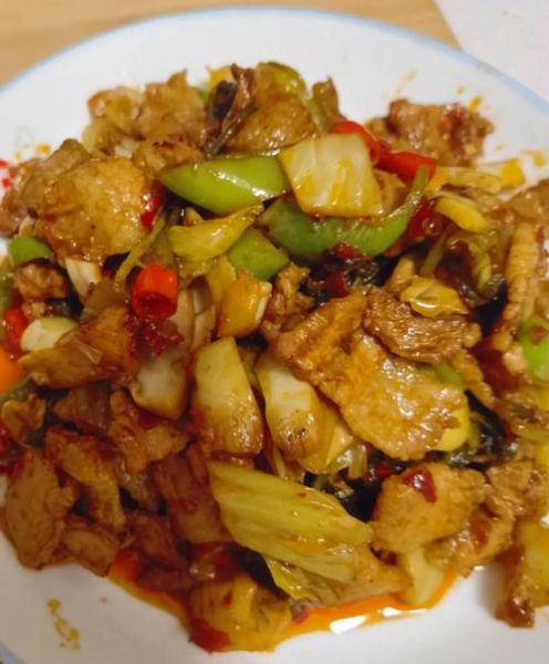 酸菜炒五花肉怎么做_酸菜炒五花肉的家常做法-第1张图片-山城妙识