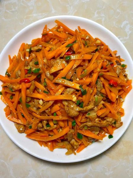 胡萝卜炒肉怎么炒才嫩_胡萝卜炒肉用哪个部位肉-第3张图片-山城妙识