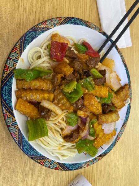 土豆牛肉面怎么做_土豆牛肉面热量高吗-第2张图片-山城妙识