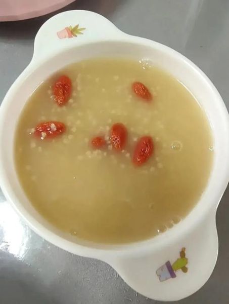 小米粥怎么煮不溢锅_小米粥养胃做法大全-第3张图片-山城妙识