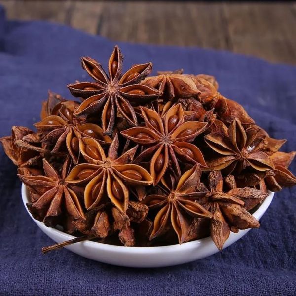 八角花椒的区别_八角花椒哪个更香-第3张图片-山城妙识