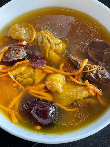 虫草花炖鸡禁忌_哪些人不能吃-第1张图片-山城妙识