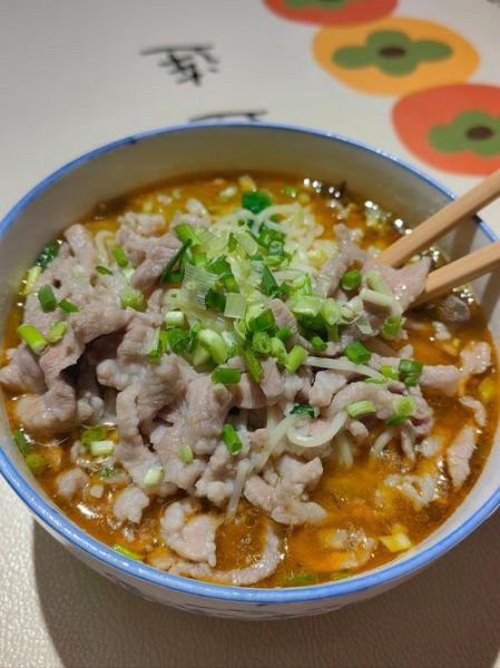 酸菜肉丝面怎么做_酸菜肉丝面正宗做法-第3张图片-山城妙识