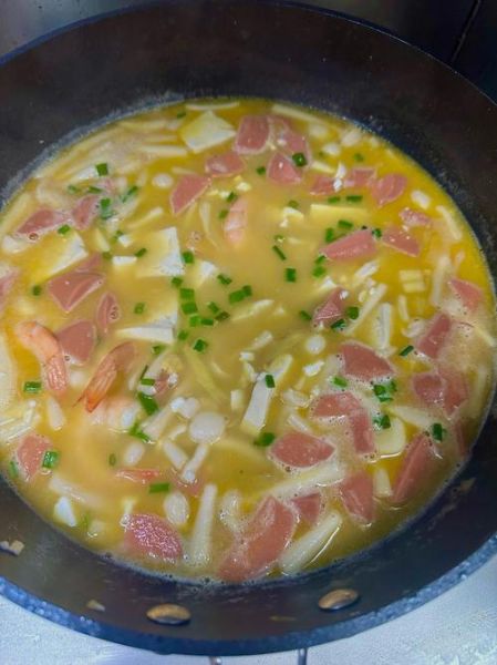 鸭蛋汤怎么做好喝_鸭蛋汤的做法步骤-第3张图片-山城妙识