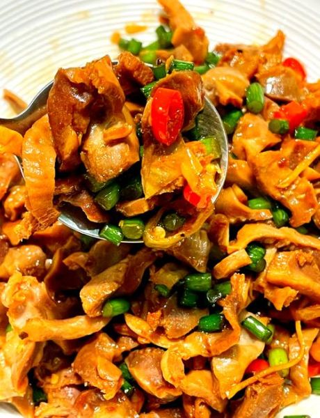 鸡胗配什么菜炒好吃_鸡胗炒什么菜最下饭-第2张图片-山城妙识