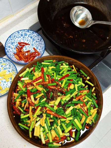 新蒜薹怎么腌制_新蒜薹腌制方法-第3张图片-山城妙识 新蒜薹怎么腌制_新蒜薹腌制方法-第3张图片-山城妙识