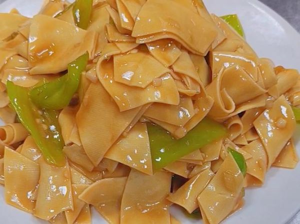 尖椒干豆腐怎么切_尖椒干豆腐切丝技巧-第2张图片-山城妙识