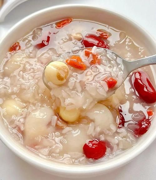 什么汤美容又排毒养颜_喝什么汤皮肤好-第3张图片-山城妙识