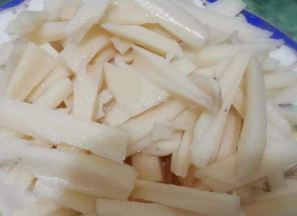 藕条怎么炒好吃_家常藕条做法大全-第3张图片-山城妙识