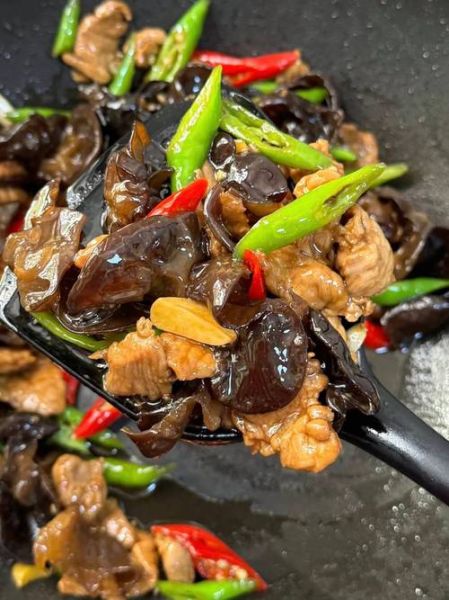 木耳和什么菜一起炒最好_木耳炒什么菜最营养-第3张图片-山城妙识