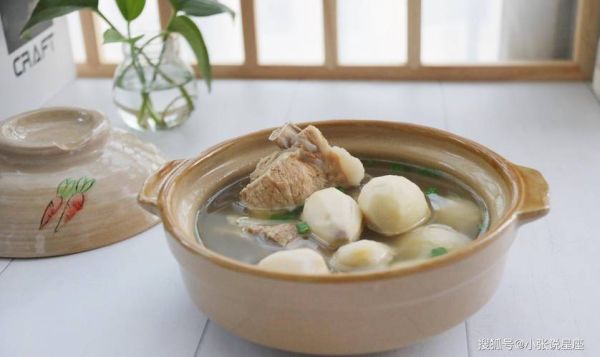 芋艿排骨汤怎么炖好喝_芋艿排骨汤的做法大全-第1张图片-山城妙识 芋艿排骨汤怎么炖好喝_芋艿排骨汤的做法大全-第1张图片-山城妙识