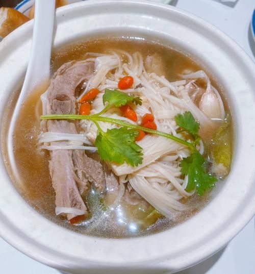 肉骨茶的做法_肉骨茶用什么药材-第2张图片-山城妙识