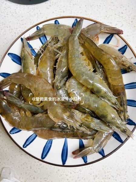 椒盐基围虾怎么做_椒盐基围虾怎么炸才酥脆-第3张图片-山城妙识