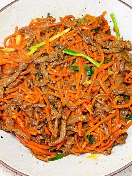 萝卜丝炒肉怎么做_萝卜丝炒肉的家常做法-第3张图片-山城妙识