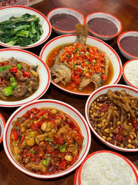 赣菜有哪些特色菜_江西菜为什么辣-第1张图片-山城妙识 赣菜有哪些特色菜_江西菜为什么辣-第1张图片-山城妙识