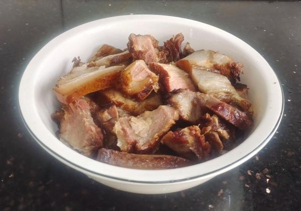 蒸腊鱼怎么做好吃_蒸腊鱼的家常做法-第3张图片-山城妙识