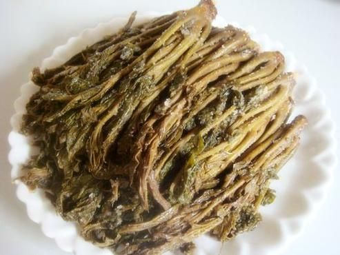 香椿芽怎么腌制最好吃_香椿芽腌制方法大全-第3张图片-山城妙识