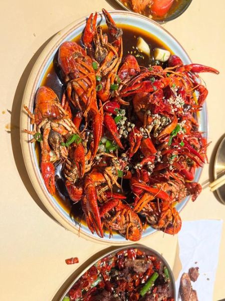 麻辣小龙虾图片高清_真实拍摄技巧-第1张图片-山城妙识