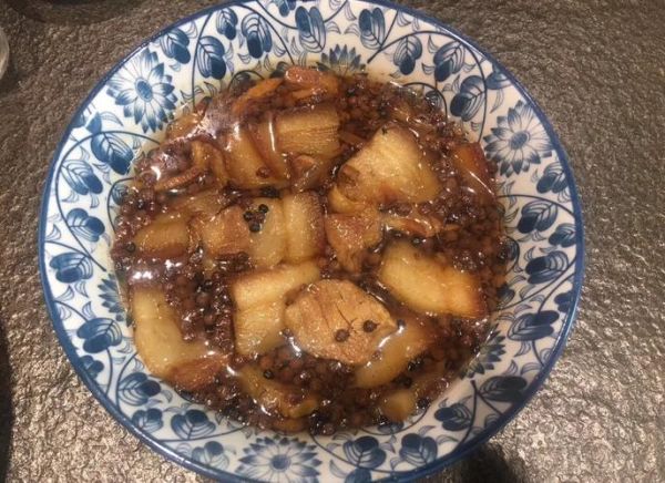 花椒肉的家常做法_花椒肉怎么做好吃-第1张图片-山城妙识