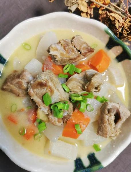 白萝卜排骨汤怎么做_白萝卜排骨汤要炖多久-第1张图片-山城妙识