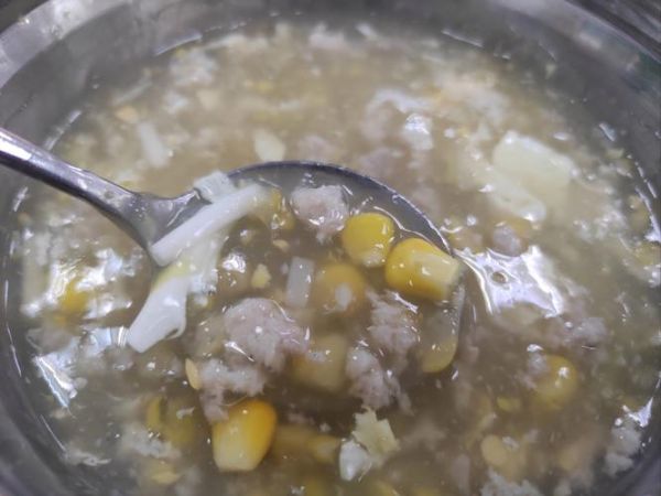 香甜玉米羹怎么做_玉米羹需要勾芡吗-第2张图片-山城妙识