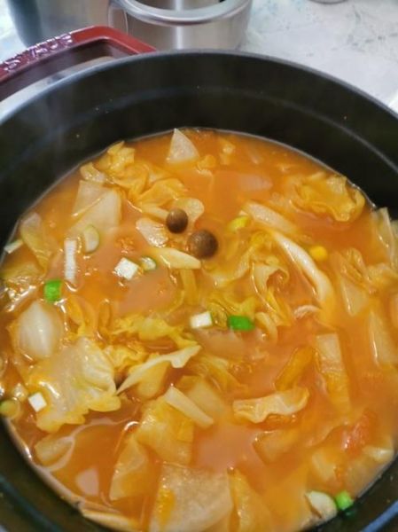 大头菜柿子汤怎么做好吃_大头菜柿子汤的做法窍门-第1张图片-山城妙识