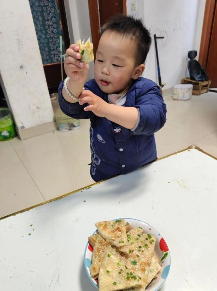 老北京千层饼怎么做_千层饼配方比例是多少-第2张图片-山城妙识 老北京千层饼怎么做_千层饼配方比例是多少-第2张图片-山城妙识