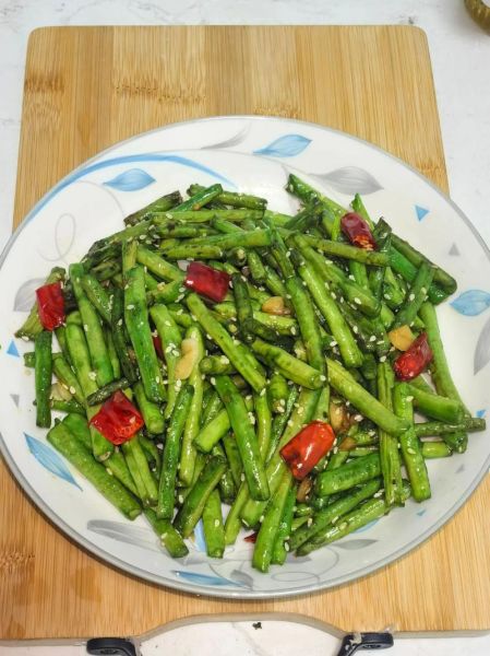 素炒干豇豆怎么做_干豇豆要泡多久-第2张图片-山城妙识