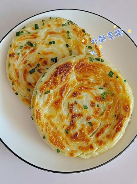 上海葱油饼怎么做_葱油饼家常做法-第1张图片-山城妙识 上海葱油饼怎么做_葱油饼家常做法-第1张图片-山城妙识