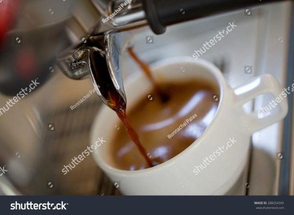 how_to_brew_coffee_with_french_press-第1张图片-山城妙识