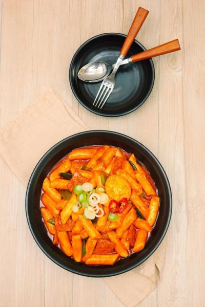 番茄酱炒年糕怎么做_番茄酱炒年糕需要焯水吗-第3张图片-山城妙识