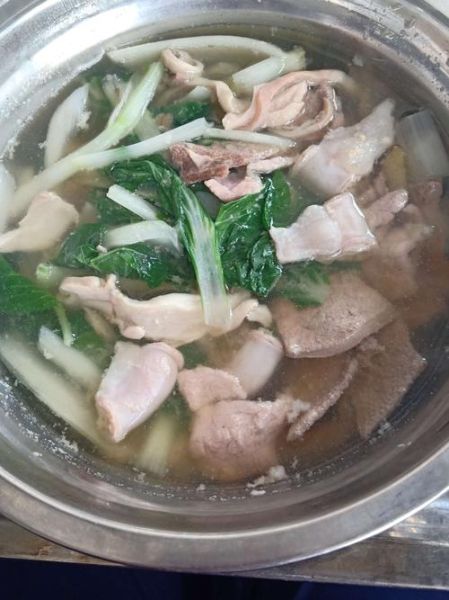 猪肝粉肠瘦肉汤怎么做_猪肝粉肠瘦肉汤的家常做法-第2张图片-山城妙识