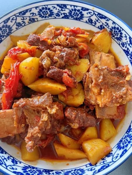 大片牛肉怎么做好吃_大片牛肉炖多久才软烂-第3张图片-山城妙识 大片牛肉怎么做好吃_大片牛肉炖多久才软烂-第3张图片-山城妙识