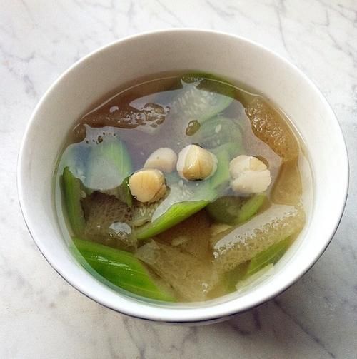 竹荪丝瓜汤怎么做好喝_竹荪丝瓜汤的家常做法-第1张图片-山城妙识