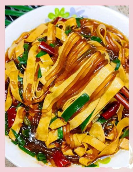 炖干豆腐的家常做法_干豆腐怎么炖入味-第3张图片-山城妙识 炖干豆腐的家常做法_干豆腐怎么炖入味-第3张图片-山城妙识