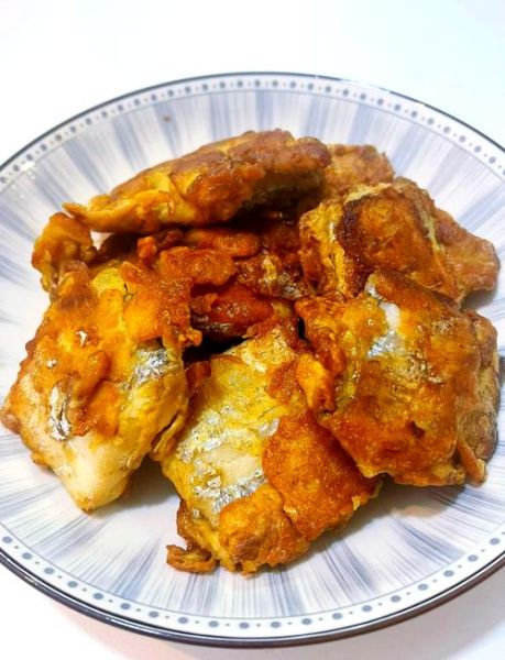 炸刀鱼怎么做好吃_刀鱼炸多久才酥脆-第1张图片-山城妙识 炸刀鱼怎么做好吃_刀鱼炸多久才酥脆-第1张图片-山城妙识