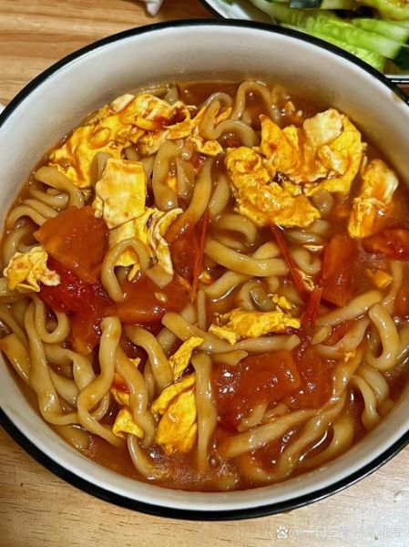 西红柿鸡蛋挂面怎么做_西红柿鸡蛋挂面热量高吗-第3张图片-山城妙识 西红柿鸡蛋挂面怎么做_西红柿鸡蛋挂面热量高吗-第3张图片-山城妙识