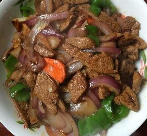 土豆炒猪肝怎么做_猪肝炒土豆要不要焯水-第1张图片-山城妙识