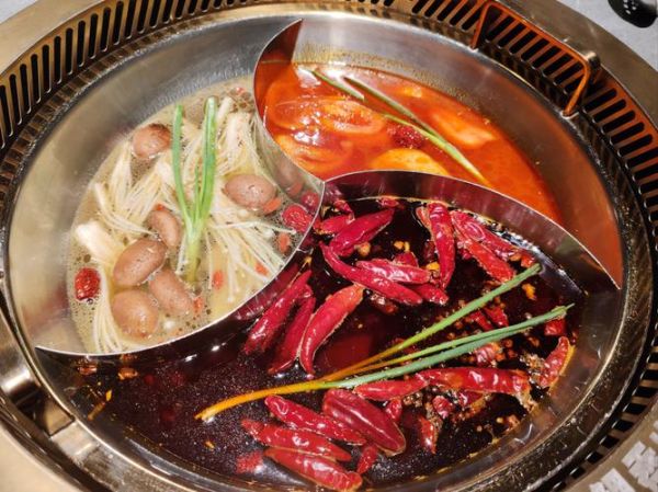 四川有什么必吃小吃_四川火锅哪家最正宗-第2张图片-山城妙识